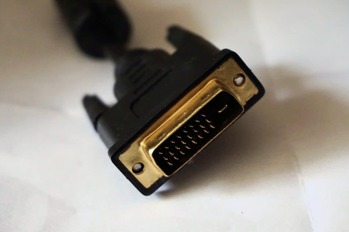 Best Displayport To DVI Adapter For Microsoft Surface 2025 - Love My ...