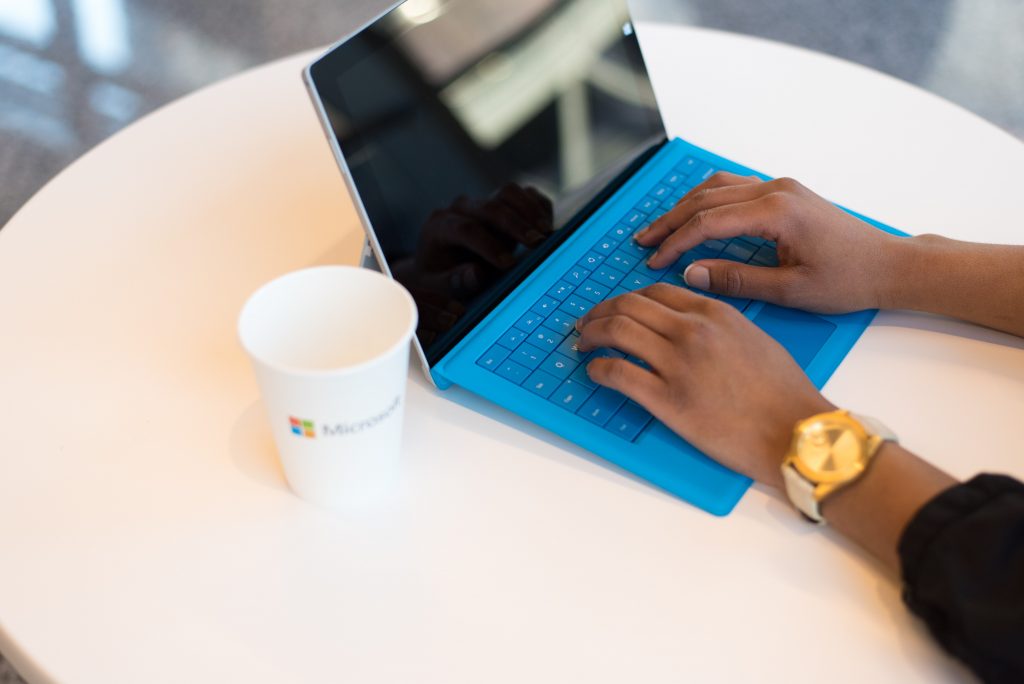 The 6 Easy Ways To Take A Screenshot On Microsoft Surface Pro
